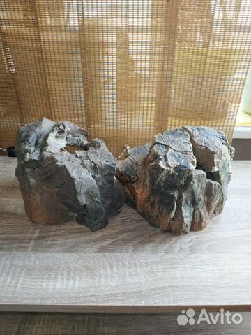 Декоративный камень для аквариума 2 шт